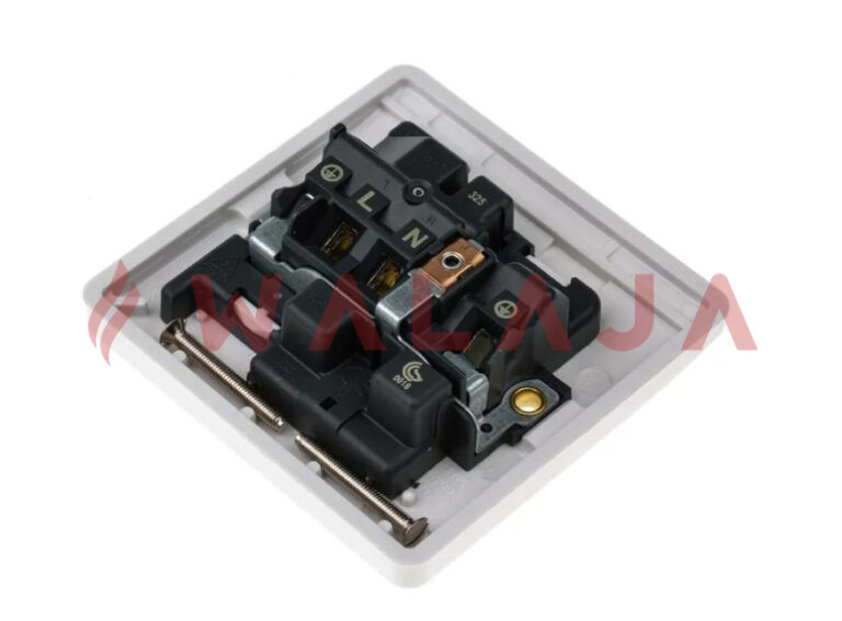 MK Logic Plus K2757SAWHI – 13A Single Switch Socket - WALAJA